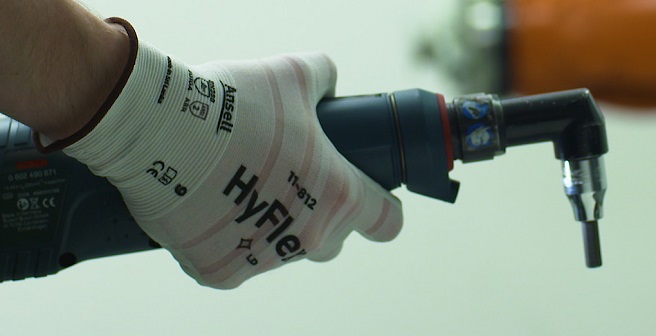New Glove Protects Against Rotating Tool Injuries | Ansell USA